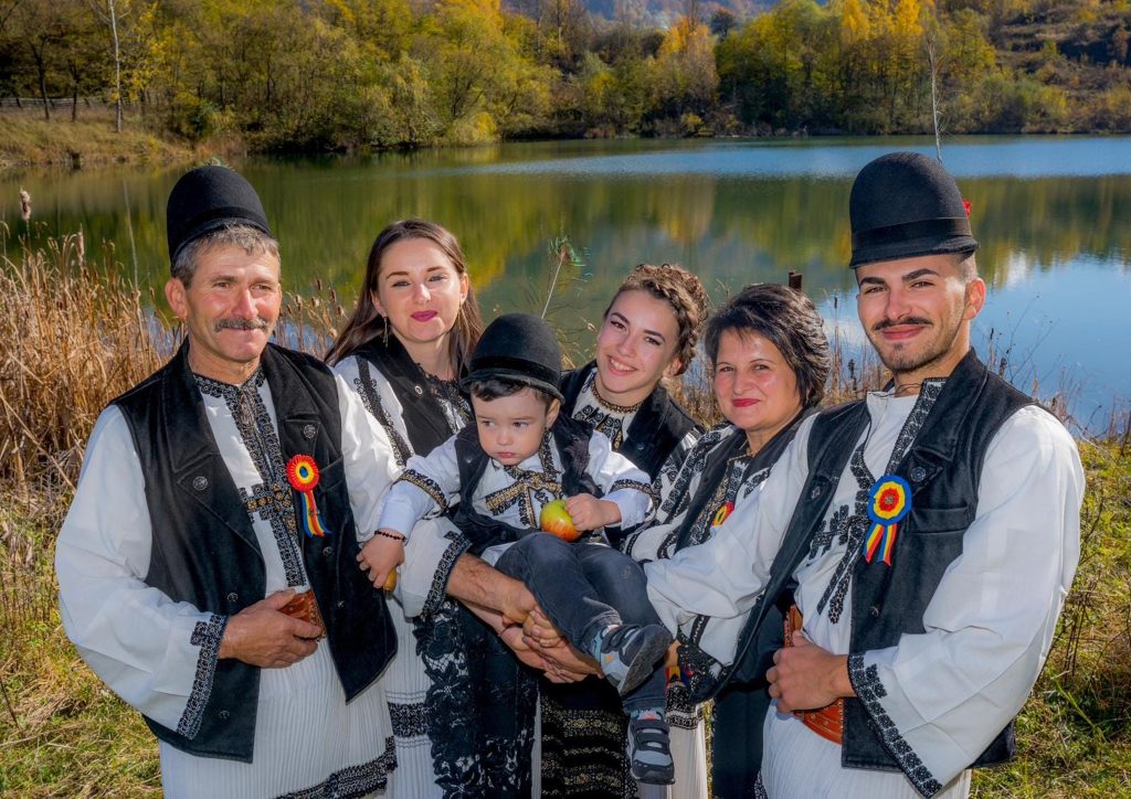 Experience Transylvanian Folklore 👑 Travel like a KING today